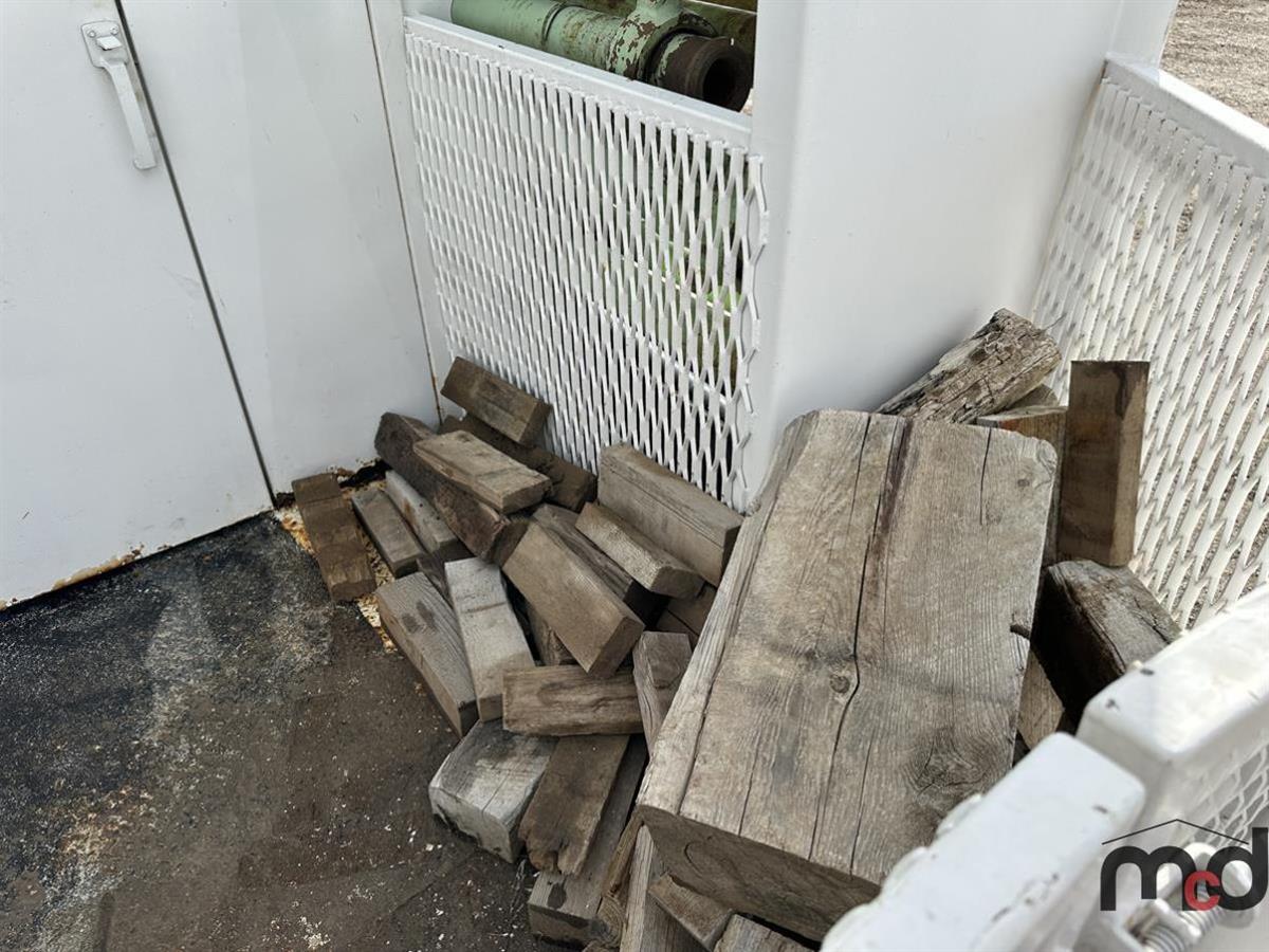 Flo-Back 10x24 Skid Mounted Pipe Shack