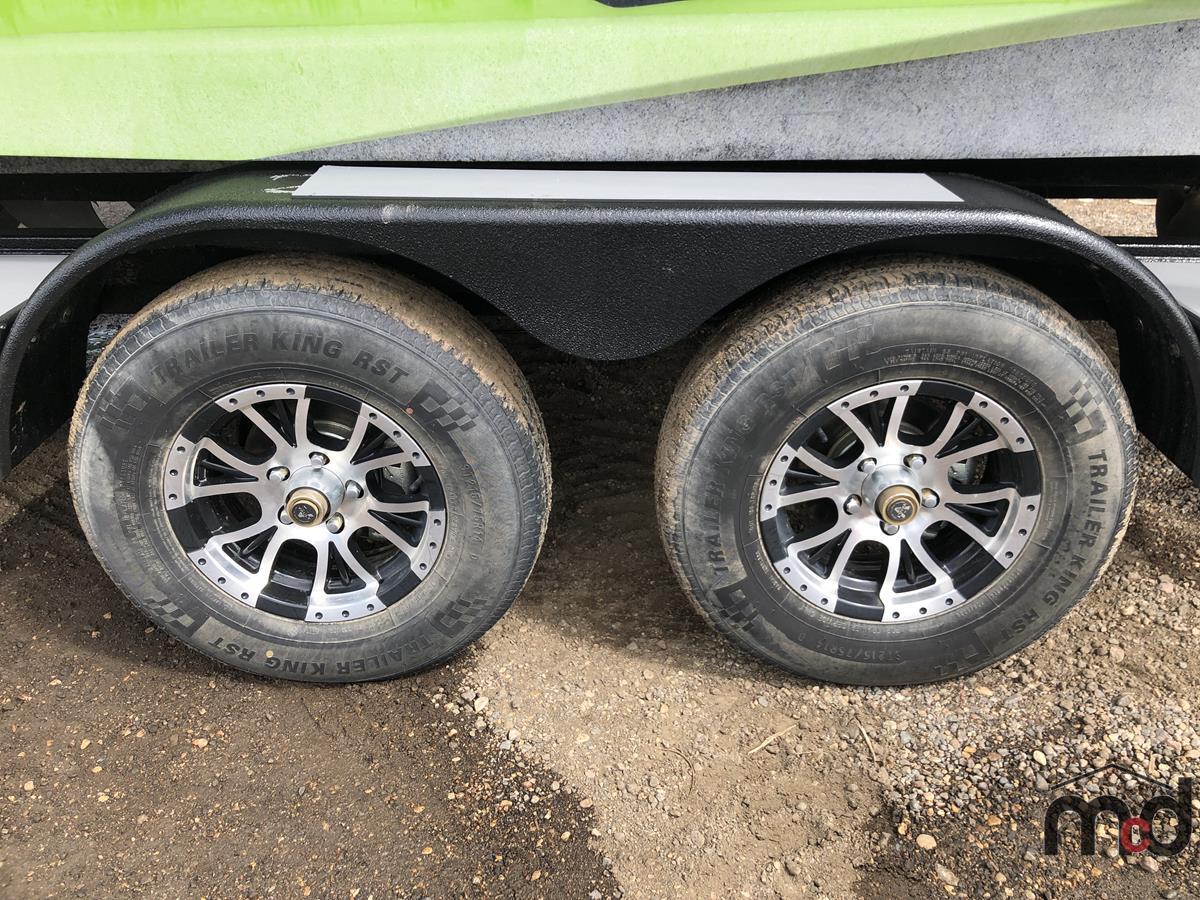 2019 Axis Boat w/ Malibu T22 Trailer