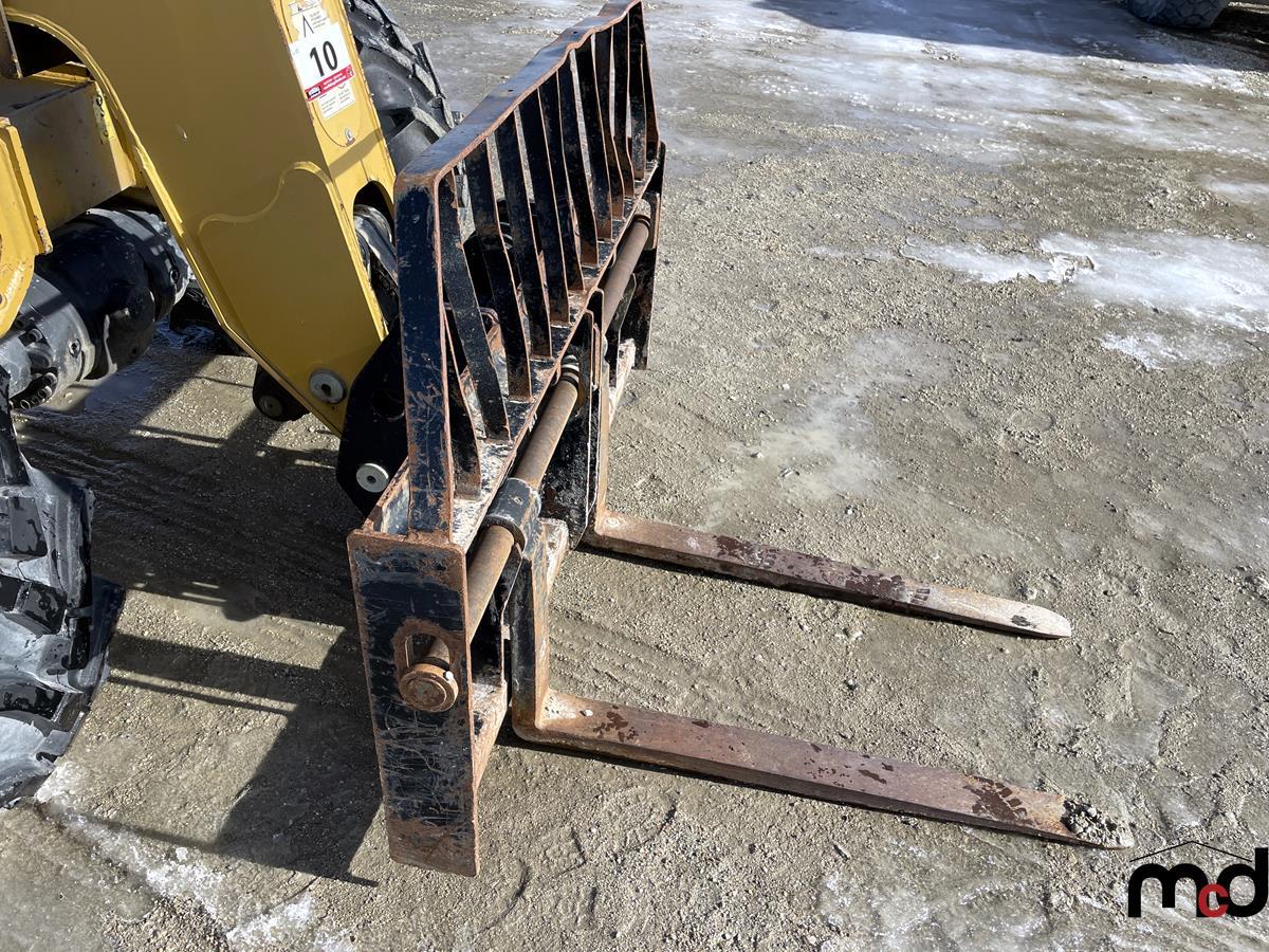 2012 Caterpillar TH407 Telehandler