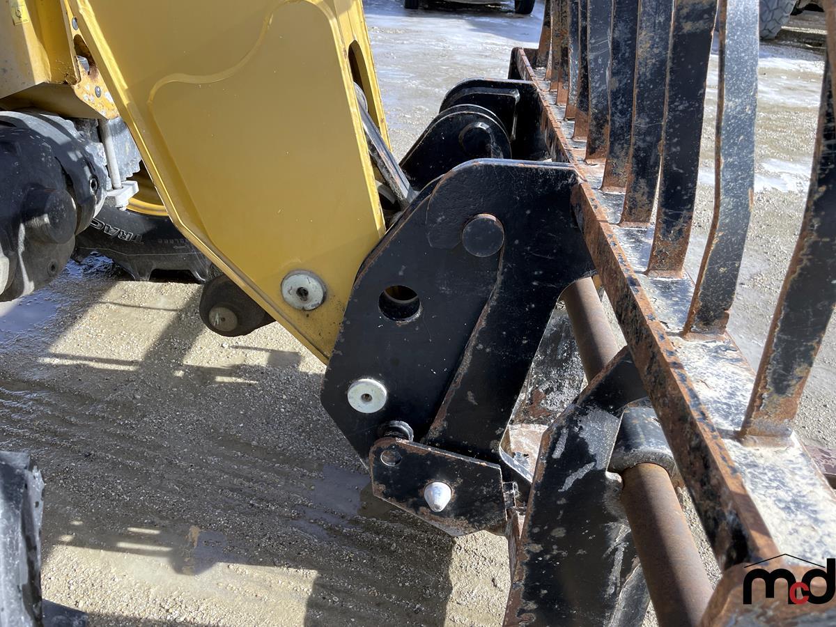 2012 Caterpillar TH407 Telehandler