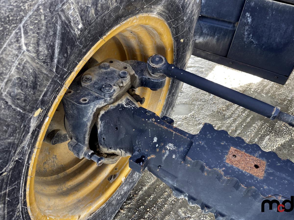 2012 Caterpillar TH407 Telehandler