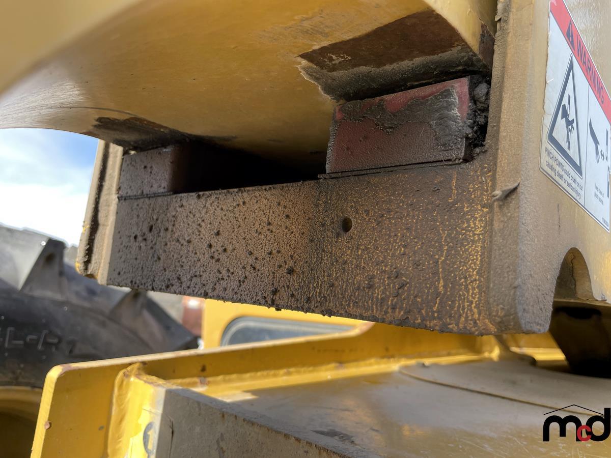 2012 Caterpillar TH407 Telehandler