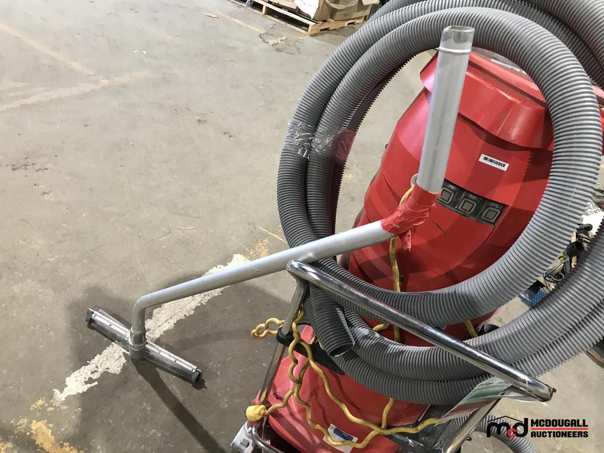 Ruwac Industrial Vacuum w/ Hose and Attachments