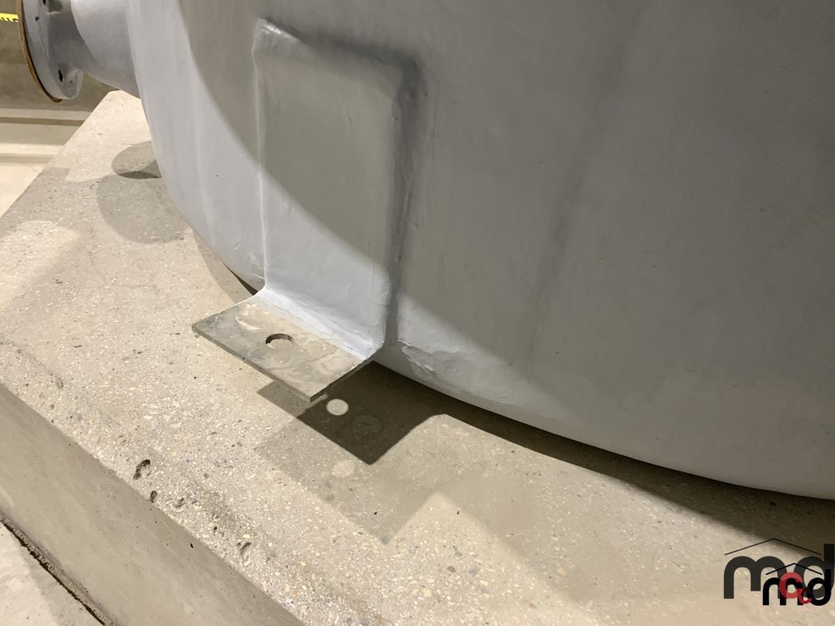 Structural Composite Technologies Fibreglass Tank w/ Agitator