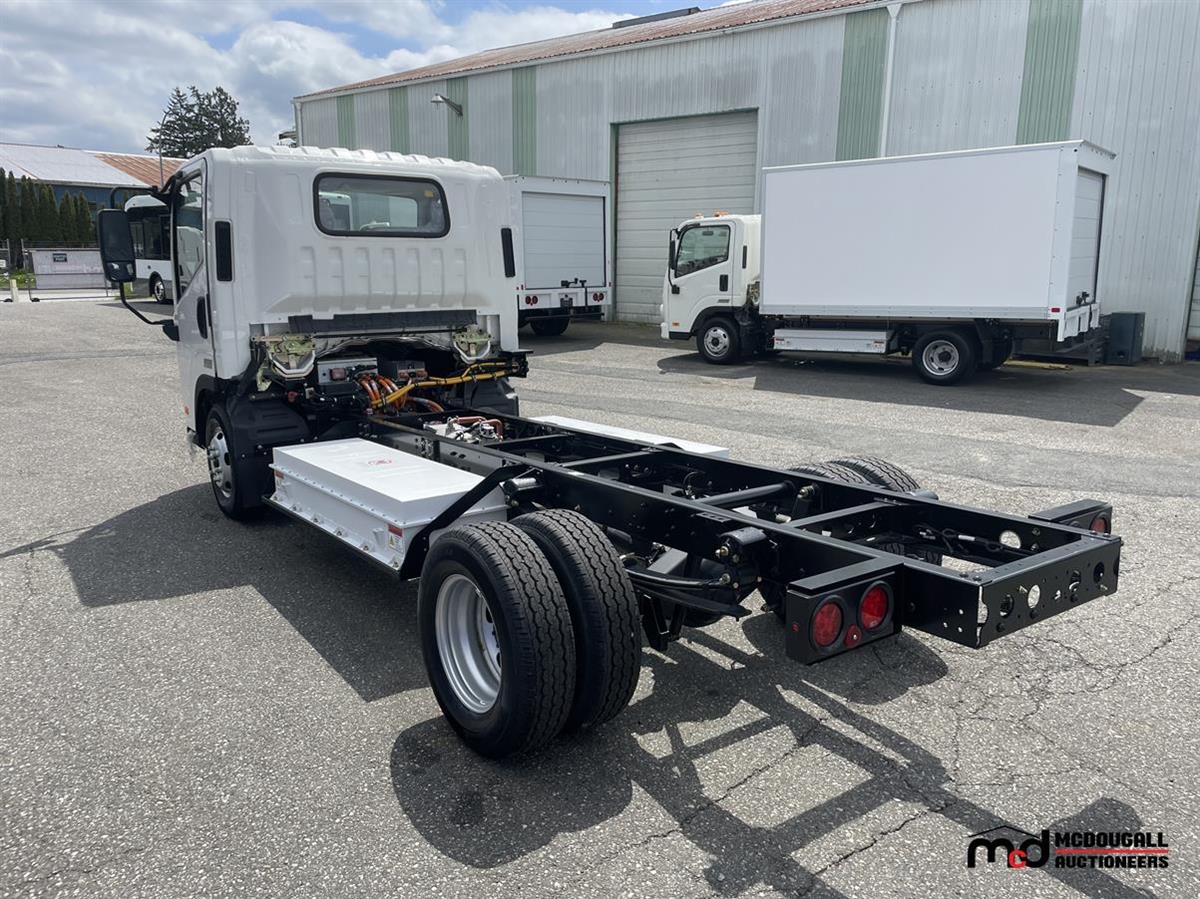 2024 VMC 1200 Electric Class 3 S/A Cab & Chassis (Unused)