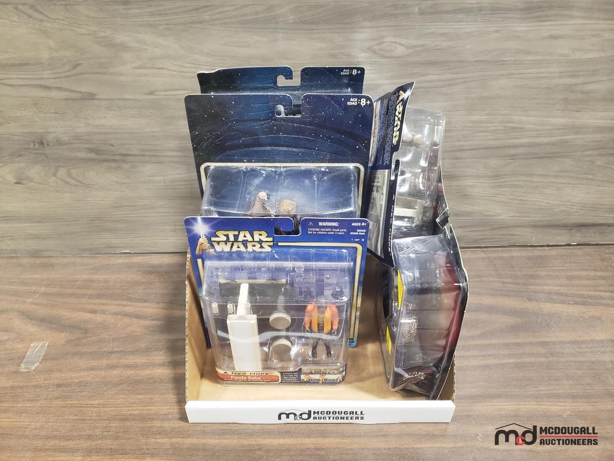 Box w/ Star Wars Figures & Comm Tech Device