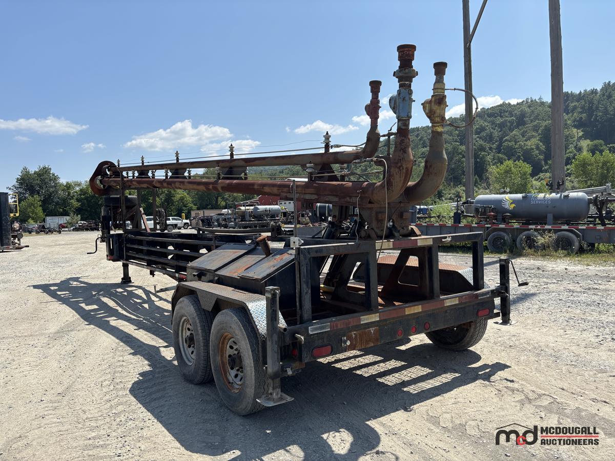 2013 Horse Creek 40' Triple Barrel Flare Trailer