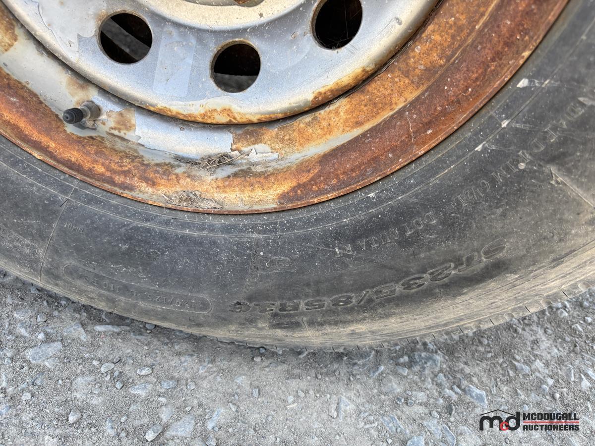 2013 Horse Creek 40' Triple Barrel Flare Trailer