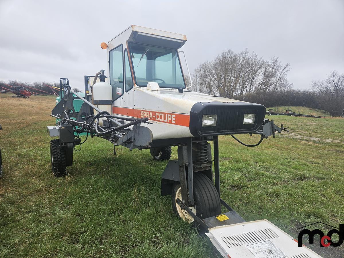 PARTS ONLY: Melroe Spra-Coupe 220 Sprayer Without Tank