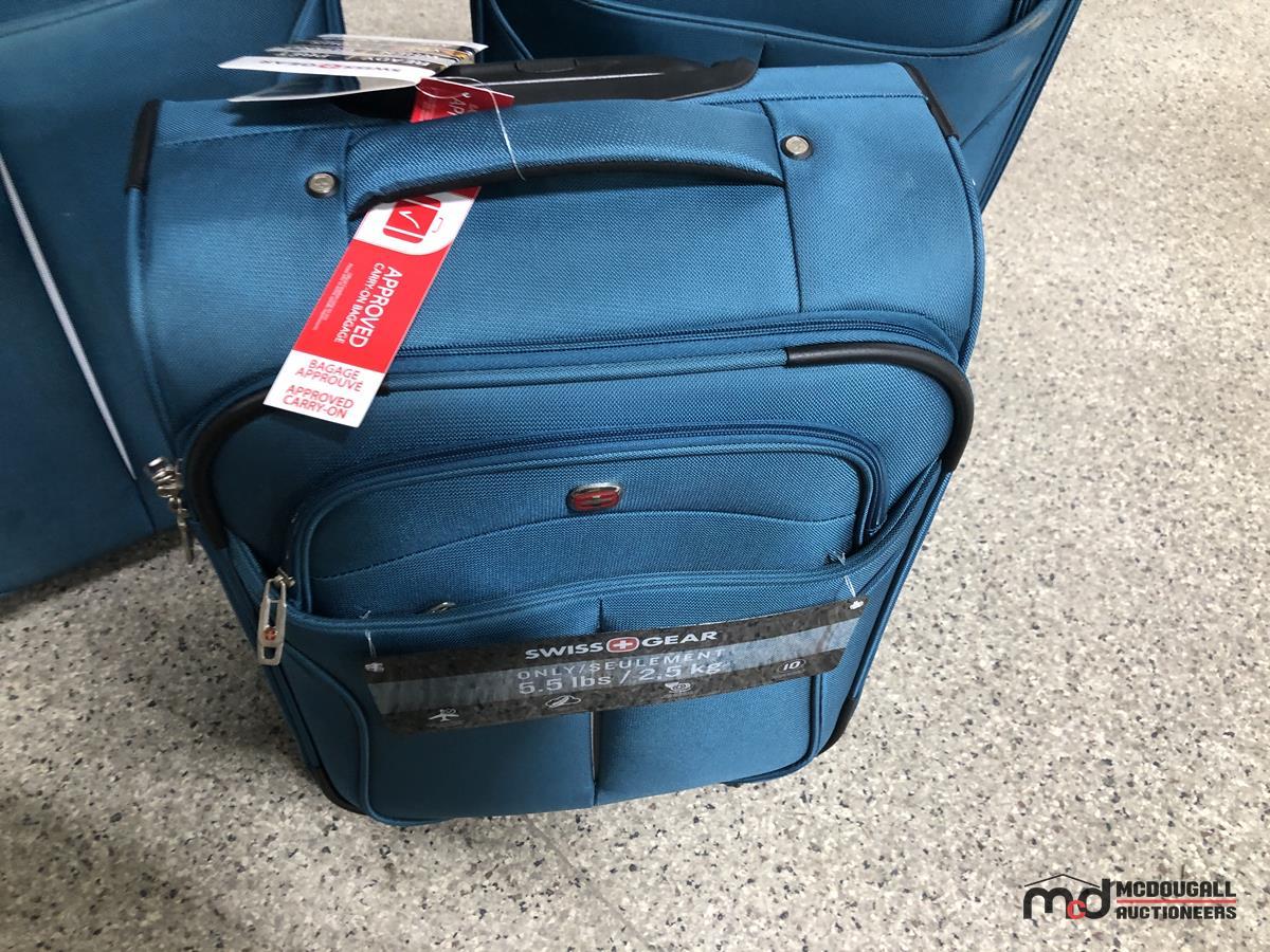 Swiss Gear 3-Piece Wheeled Luggage Set