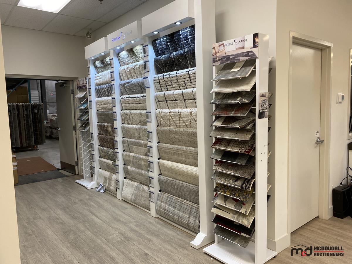 Rug Display Stand w/ Rugs