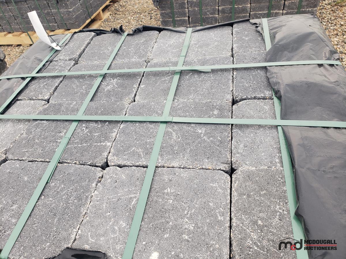 Keystone Products Roman Paver 8" x 10" x 2 3/8" Charcoal Coloured Patio ...