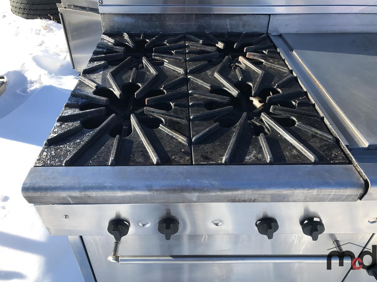 Quest Commercial Oven