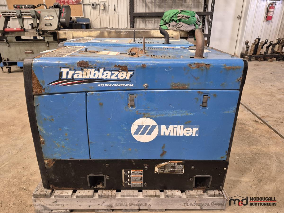 Miller Trailblazer 325 EFI Welder