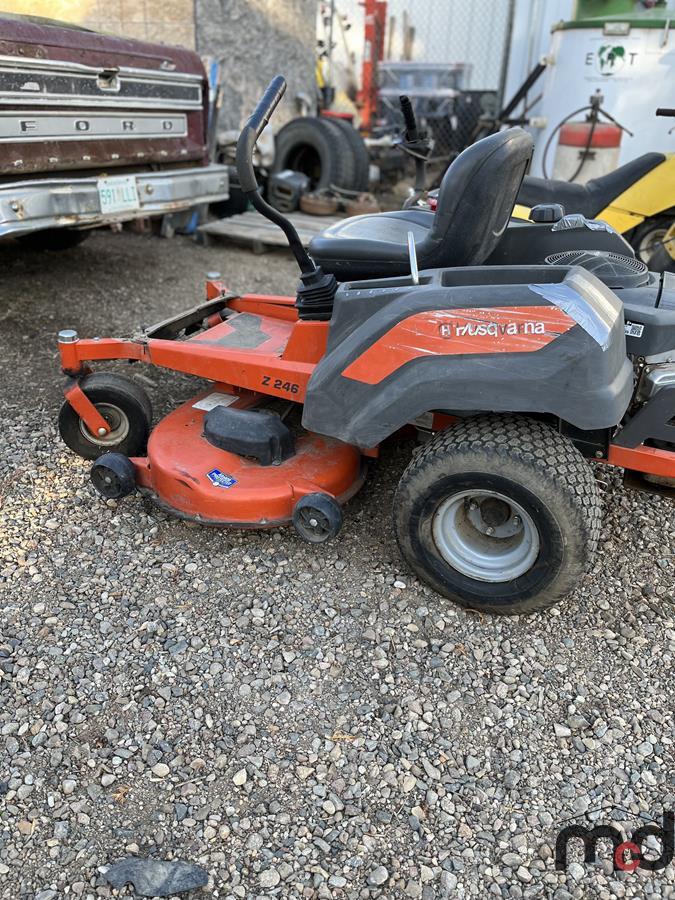 Husqvarna Z246 Zero Turn Mower