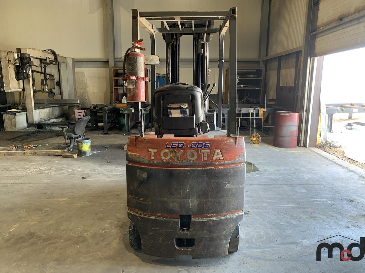 Toyota 7FBCHU25 Forklift (Non-Runner)