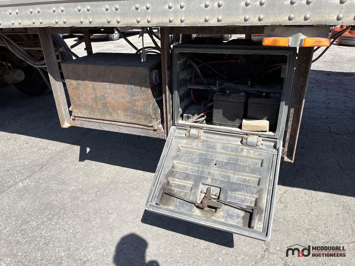 2011 Strick Corporation 53" T/A Semi Trailer