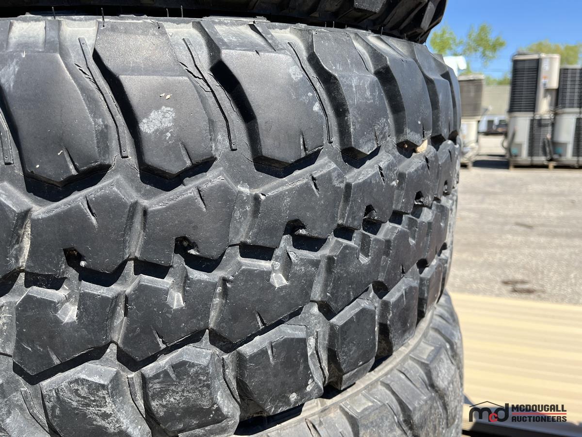Dodge Wheels & 35 x 12.5R20 Tires