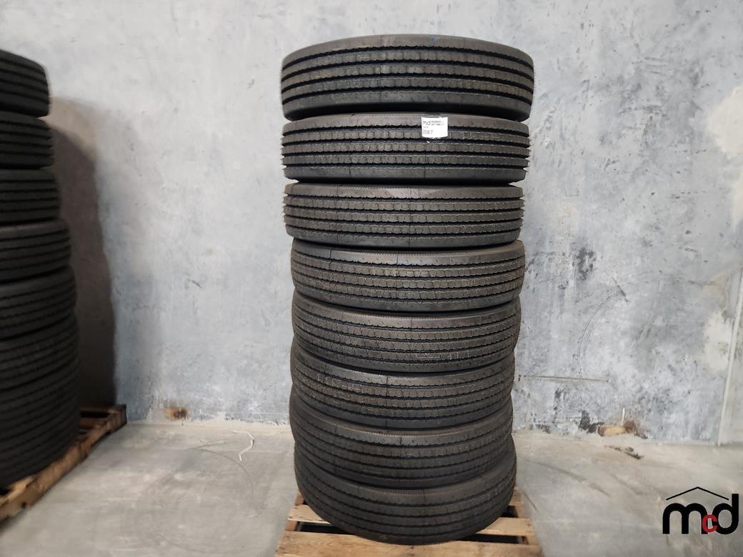 (8) Pirelli FR25 Tires (11R22.5)