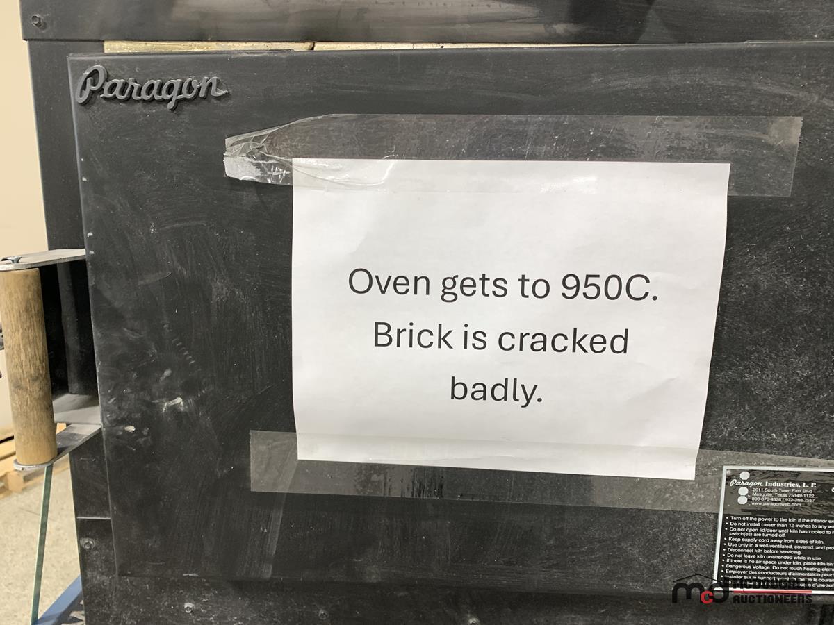 Paragon Kiln (Brick Cracked)