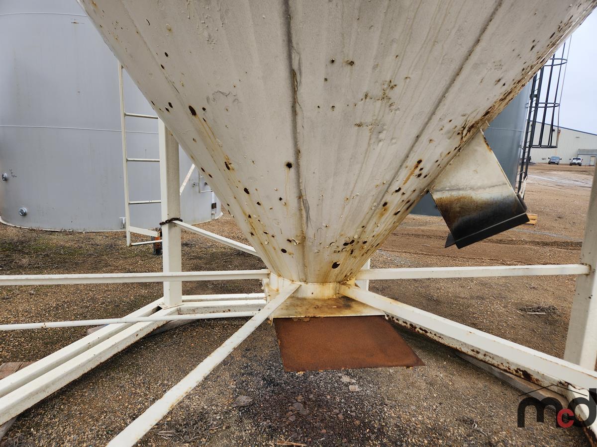 Westeel Fertilizer Bin on Hopper Cone
