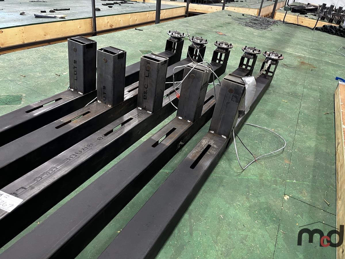 4'' Square Tubing Beams w/ Hubs