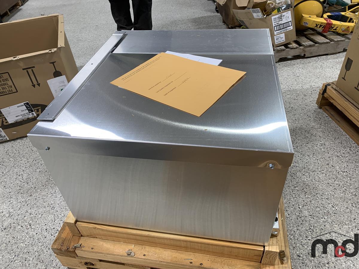 Heatcraft Refrigeration System for Walk-In Cooler