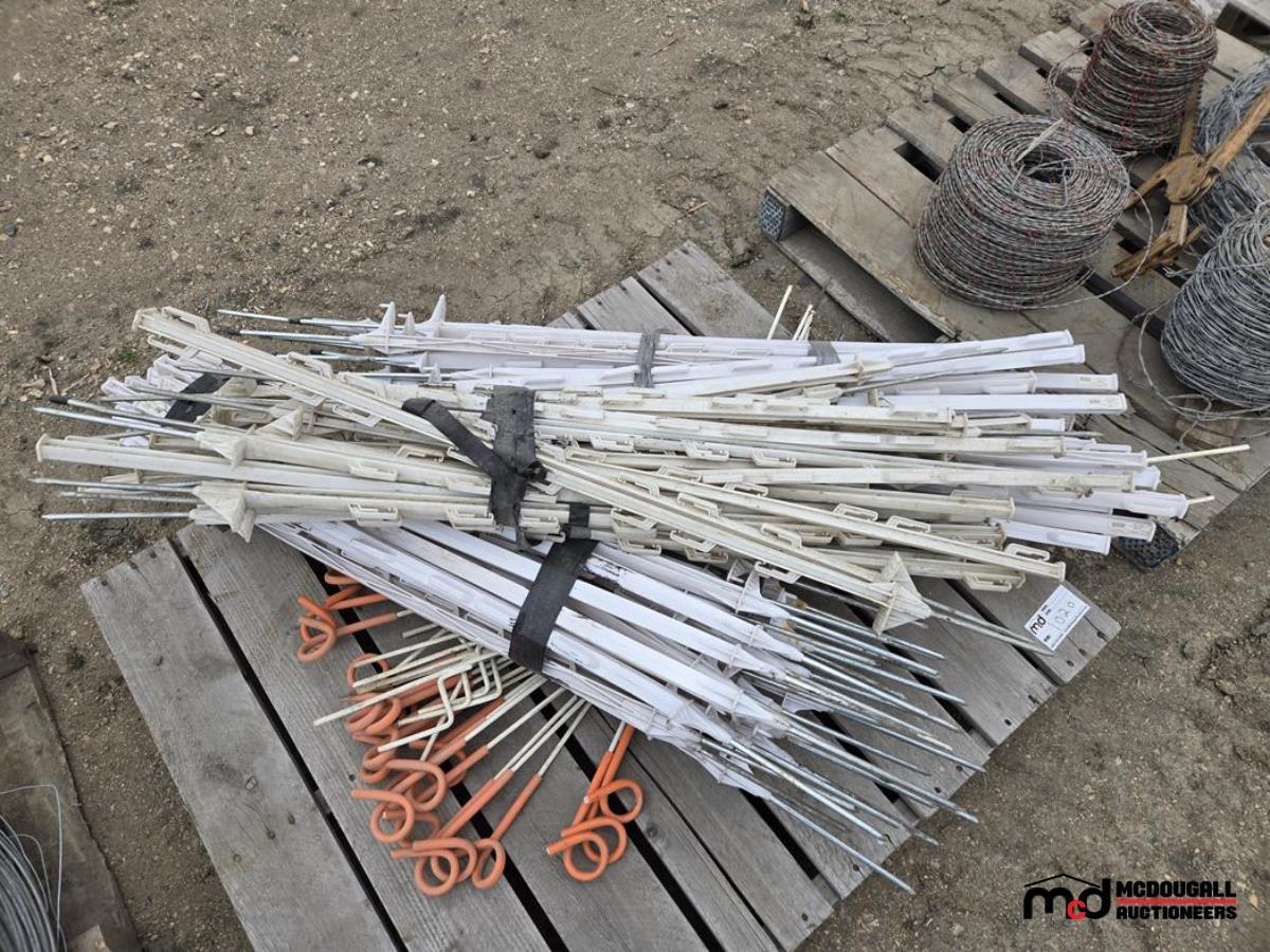 Pallet of Assorted Fence Post