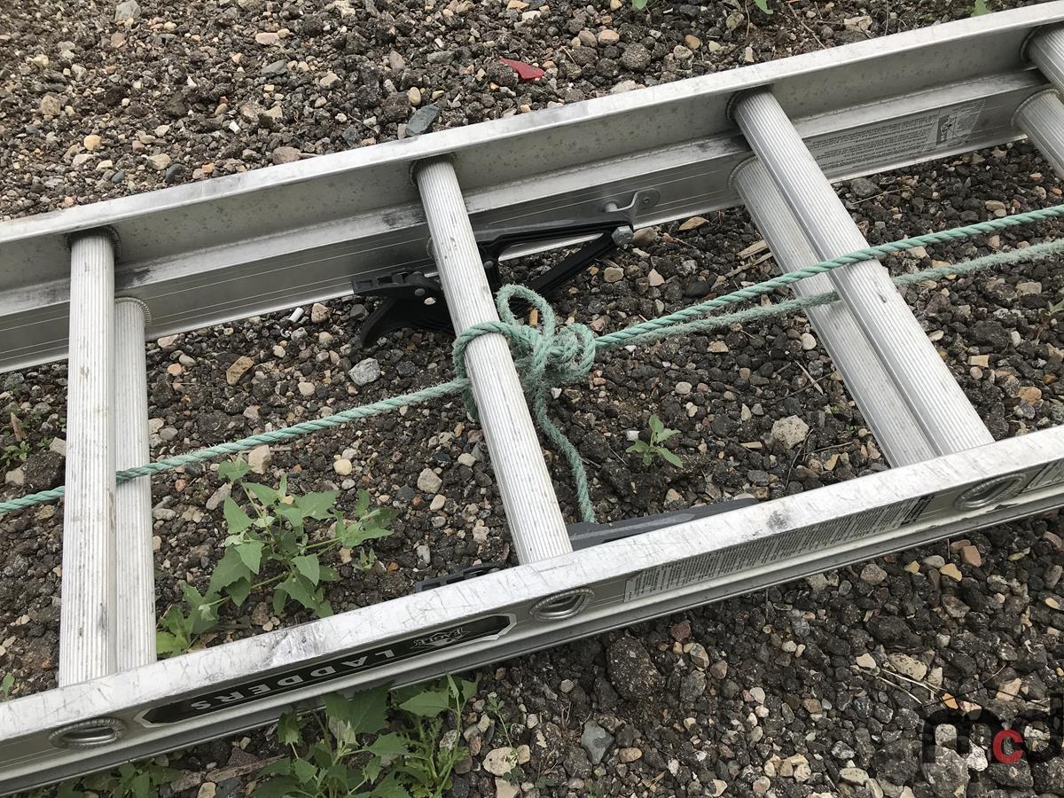 Eagle Ladders 32' Ladder