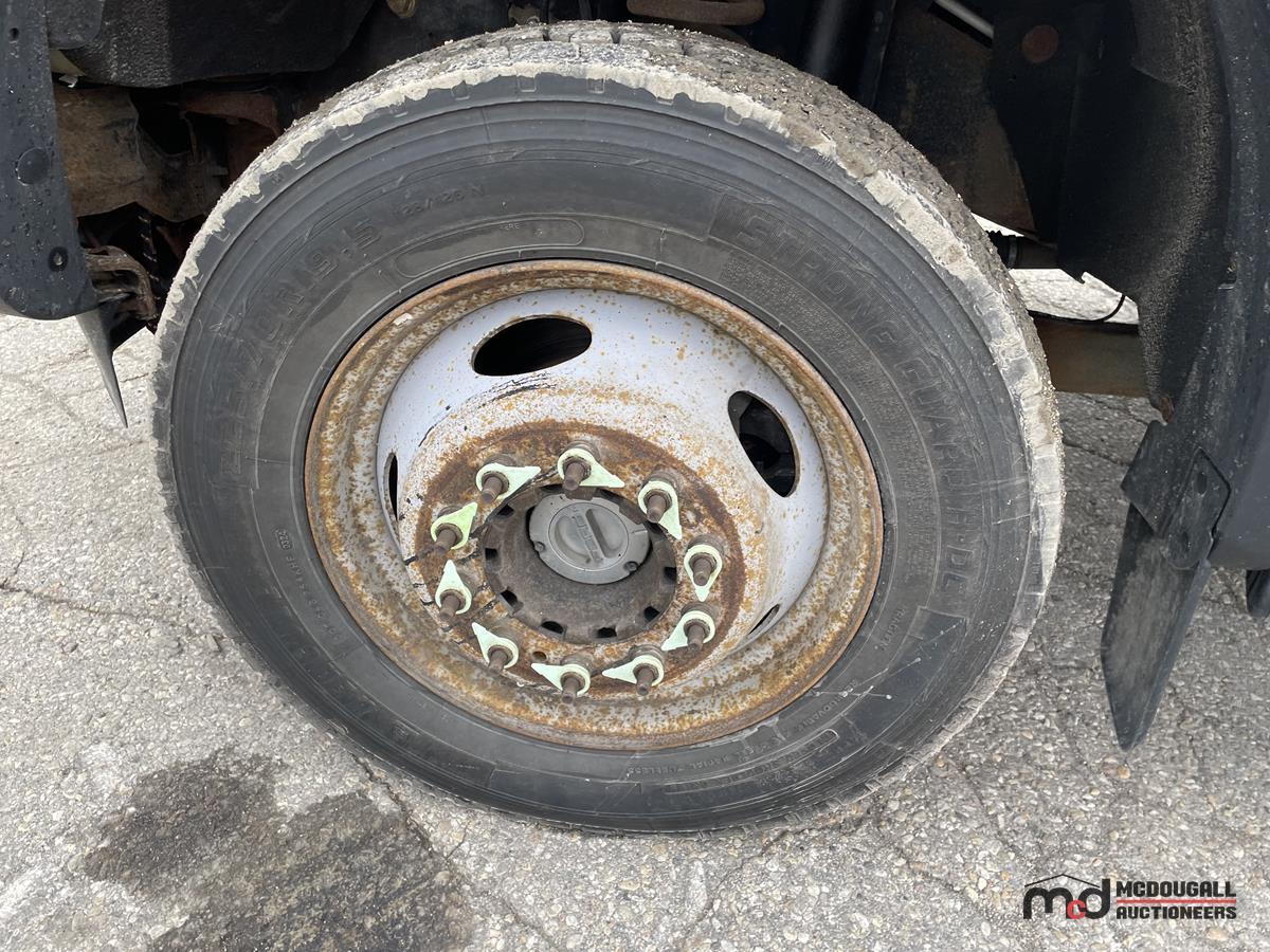 2011 Ford F550 Truck w/ Dump Body and 2011 Curtis Snow Plow 300 V Plow ...