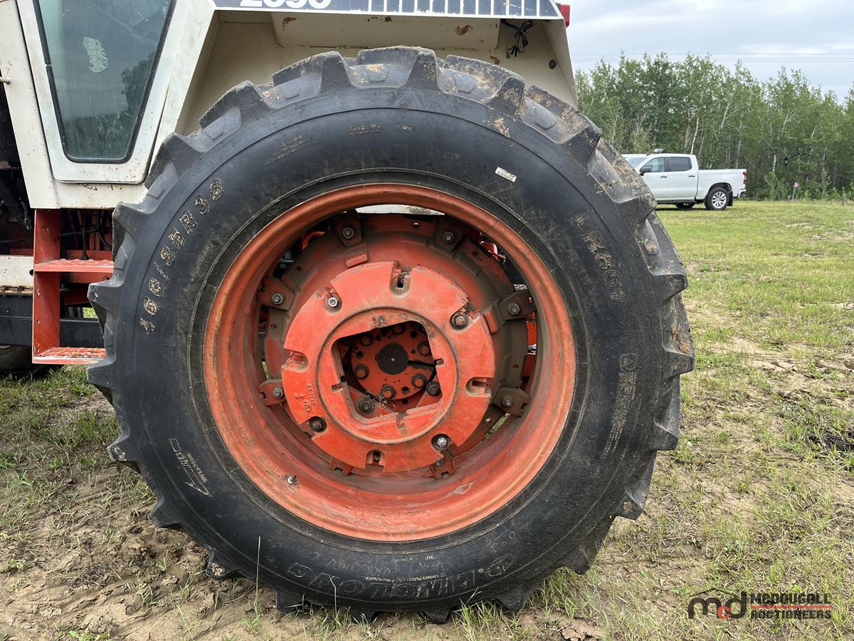 1980 Case 2090 Tractor