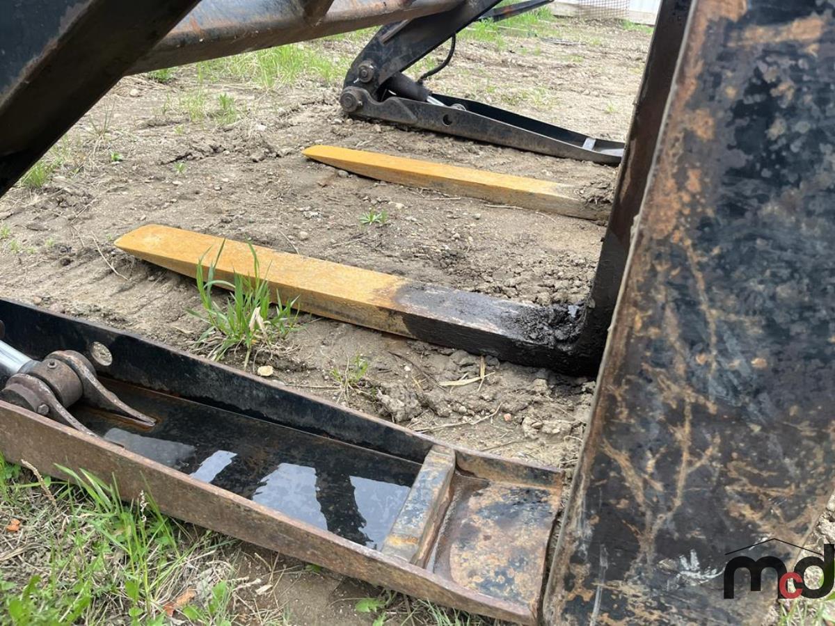 CWS Grapple Forks Attachment (To Fit Volvo L70)