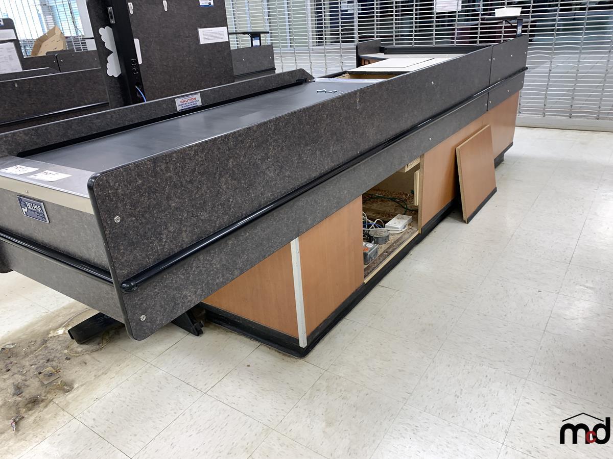Single Cashier Counter w/ Bel-Par Conveyor