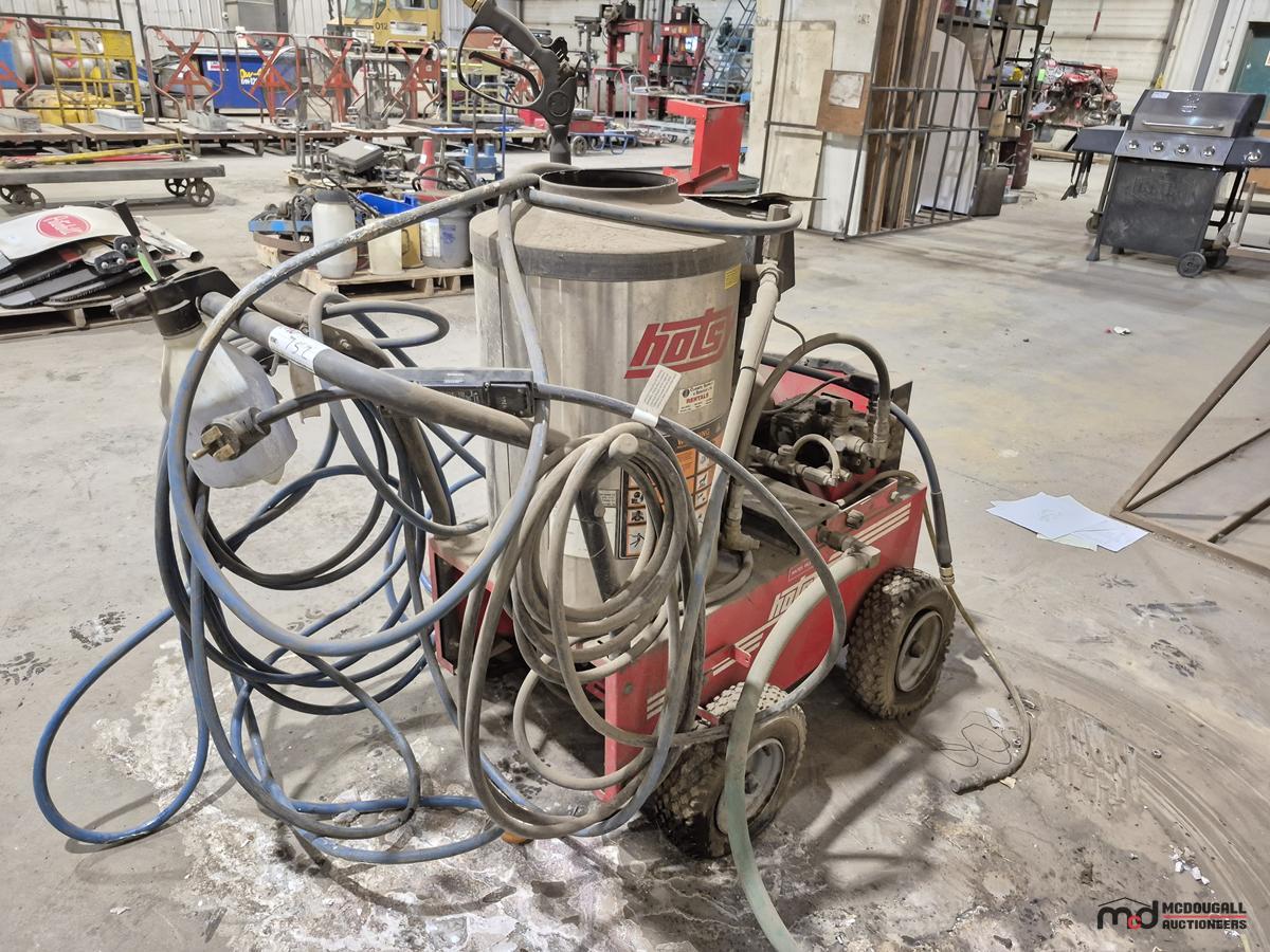 Hotsy Electric Pressure Washer w/ Hose and Wand