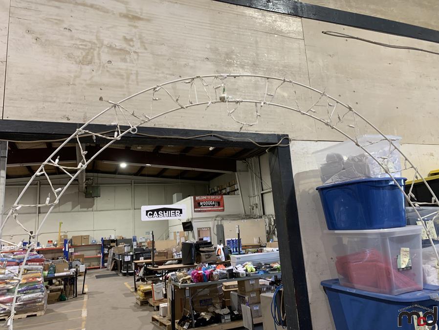 Wire Frame Archway w/ Lights