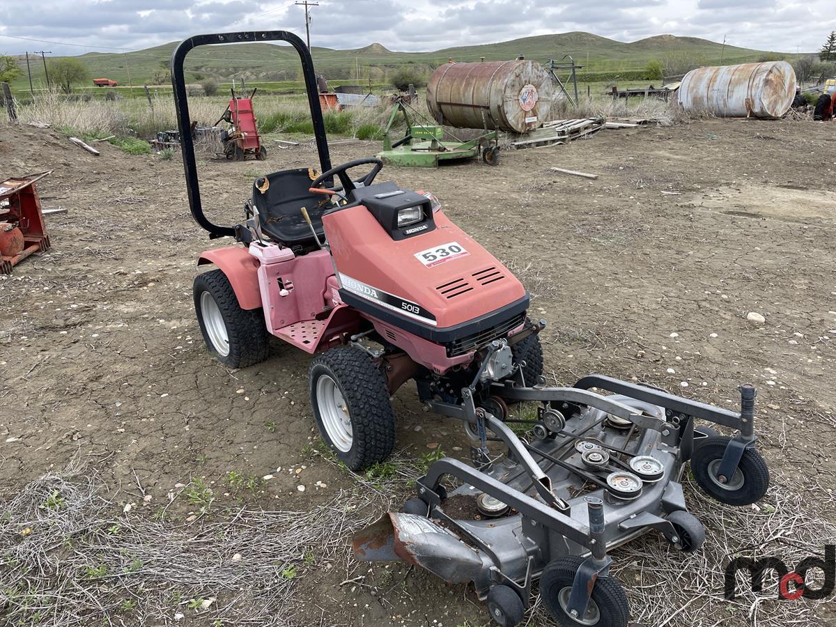 Honda 5013 Garden Tractor w/ Mower Attachment