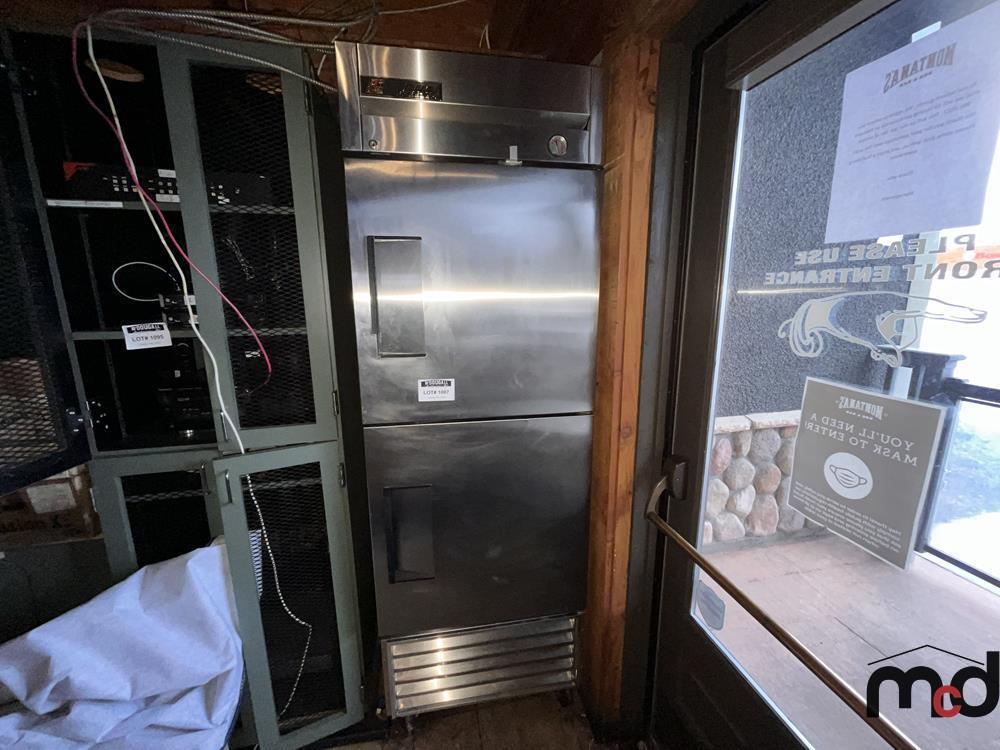 True Freezer 27''x29''x84''