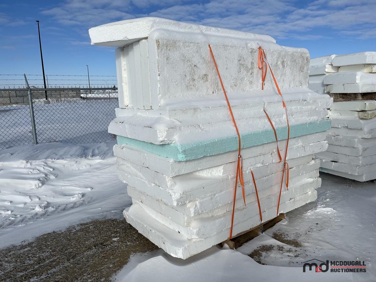 (1) Pallet of Styrofoam Insulation Panels