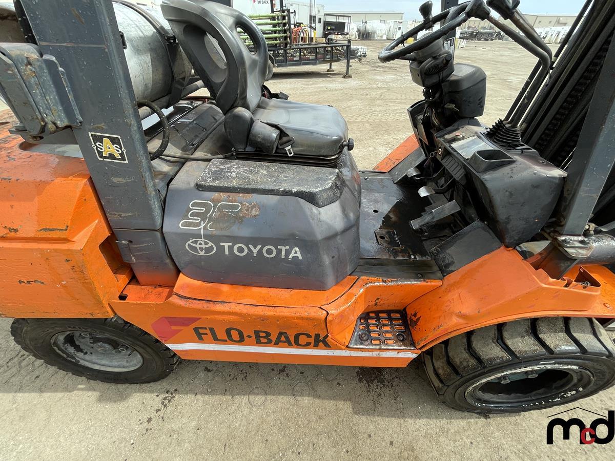 Toyota 35 Forklift