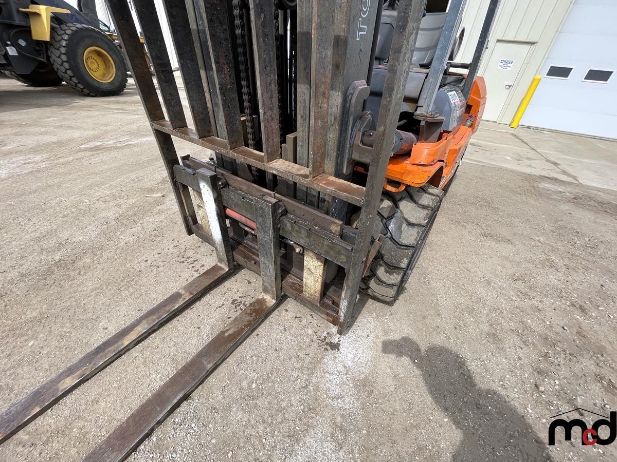 Toyota 35 Forklift