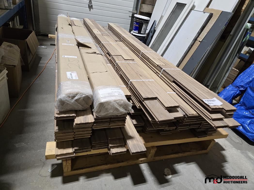 Pallet of Tight Knot Wooden Floor
