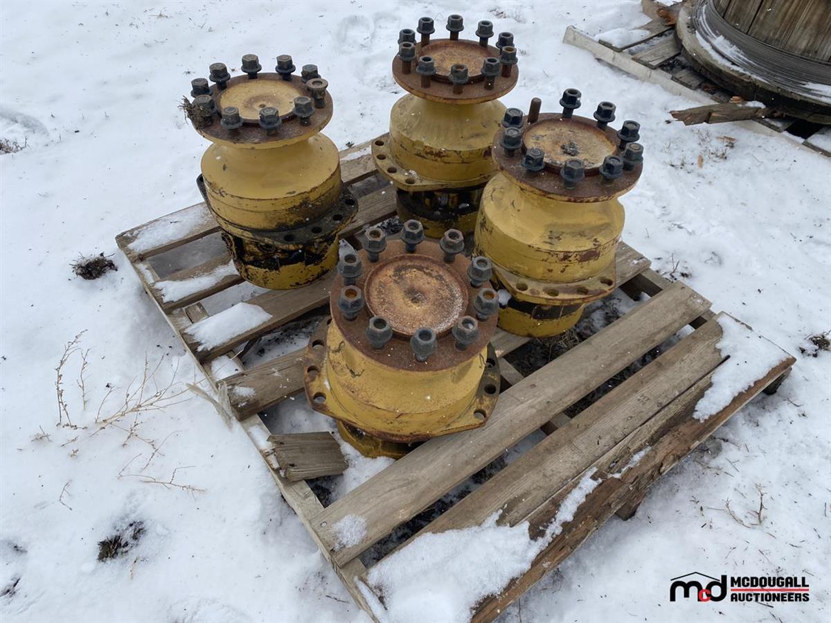 (4) Caterpillar Final Drives