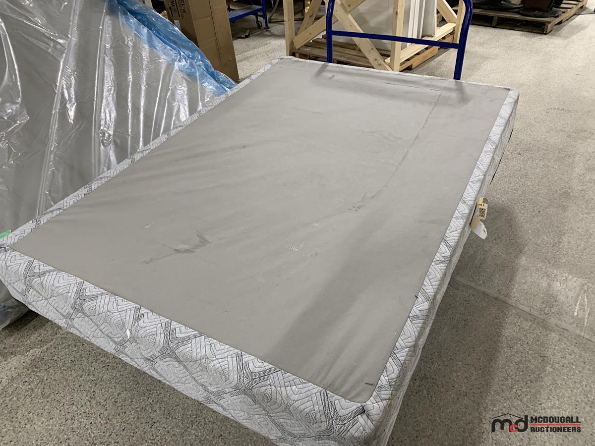 Sealy Double Mattress & Box Spring