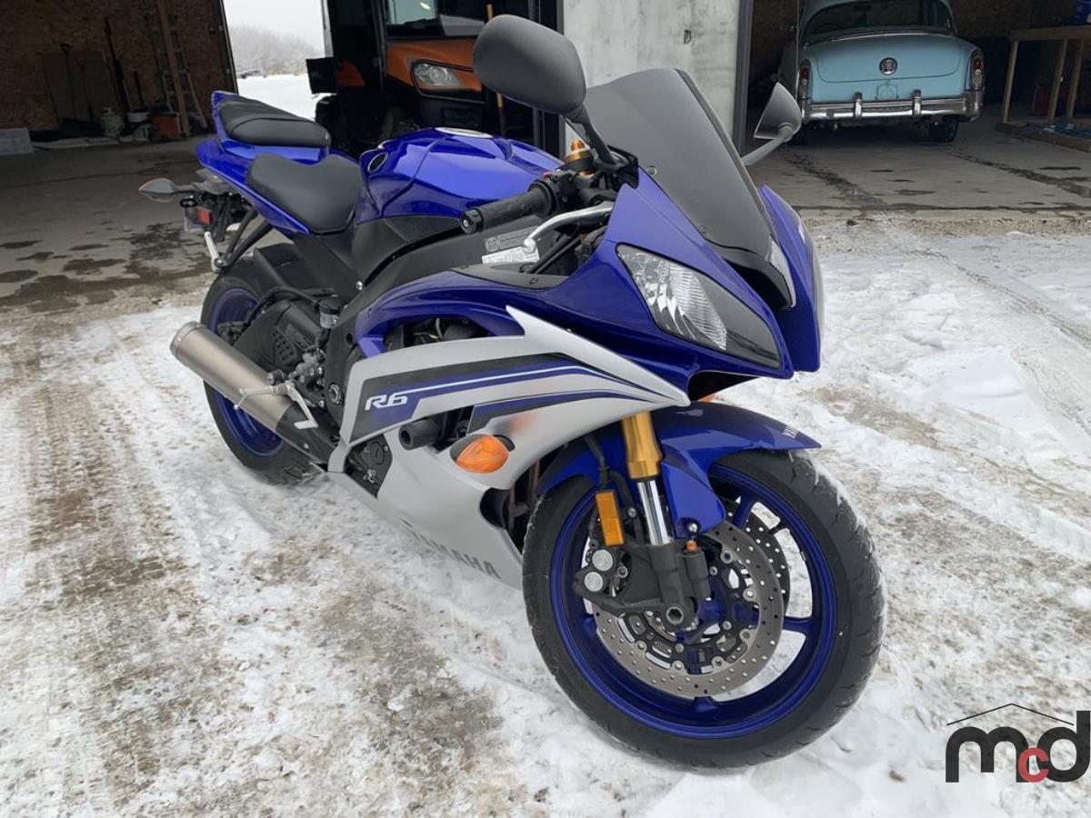 2016 Yamaha YZF R6 Motor Bike