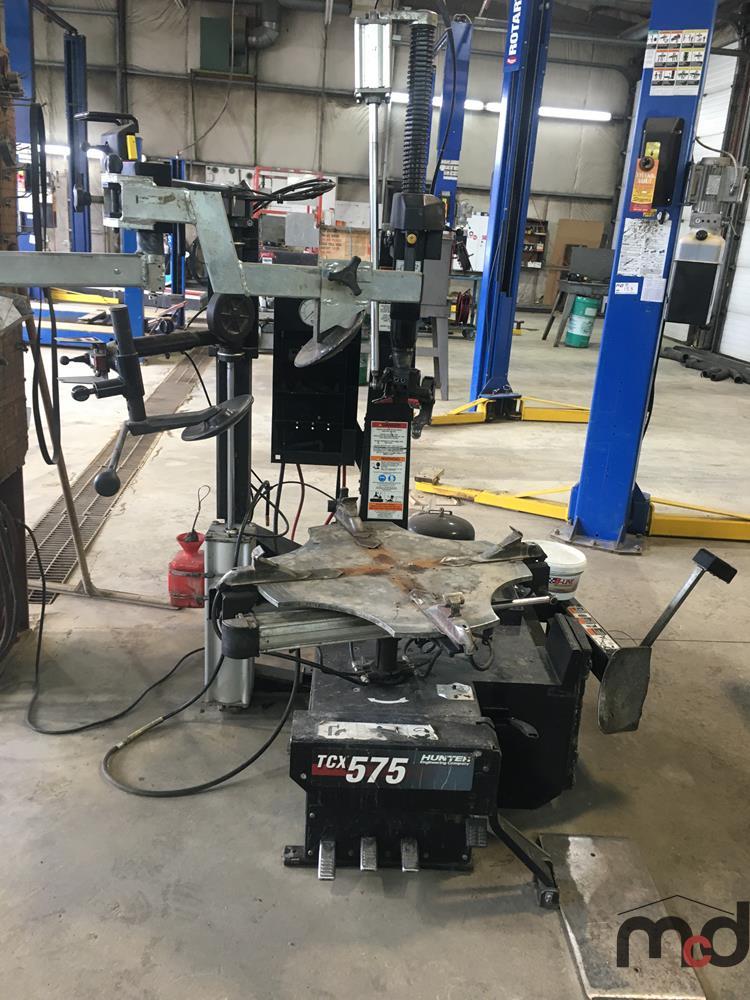 Hunter TCX 575 Tire Changing Machine