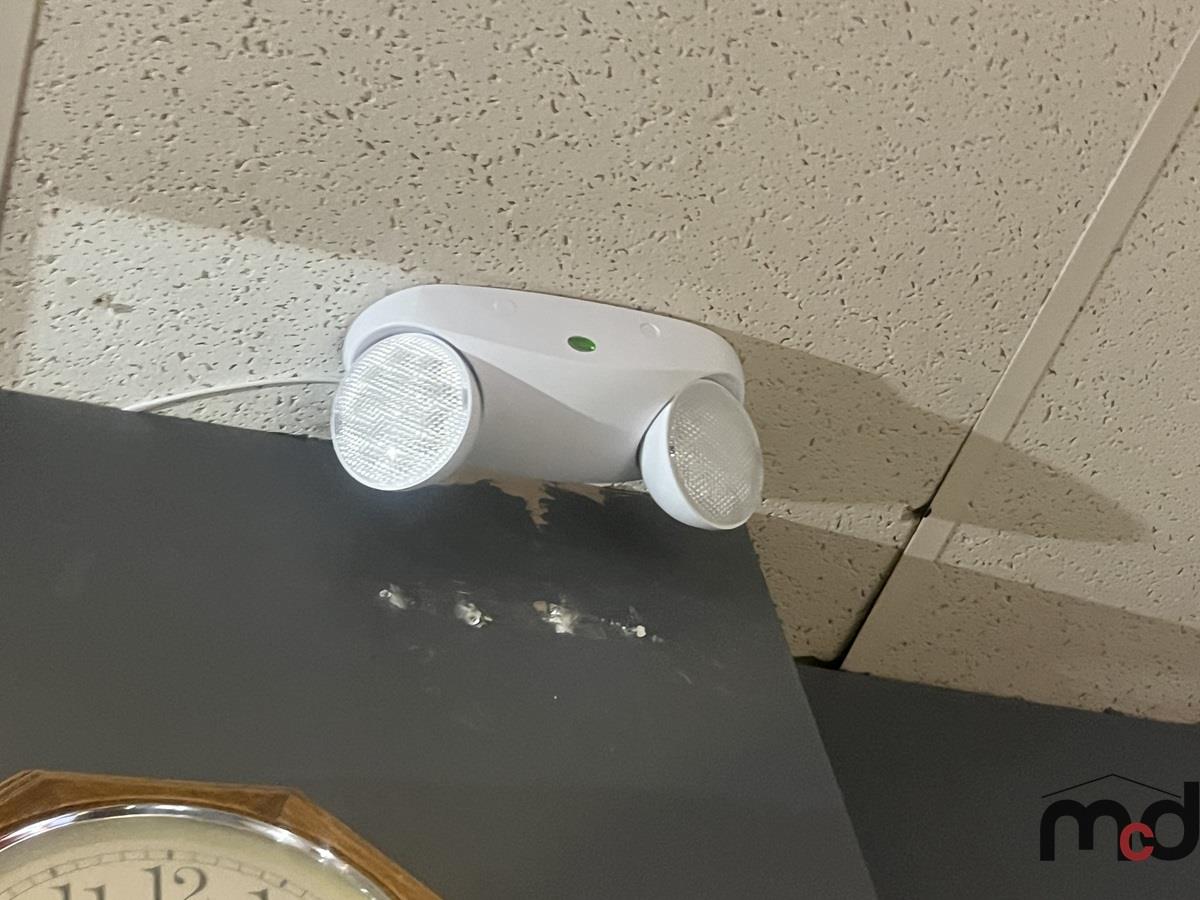 (3) Emergency Lights