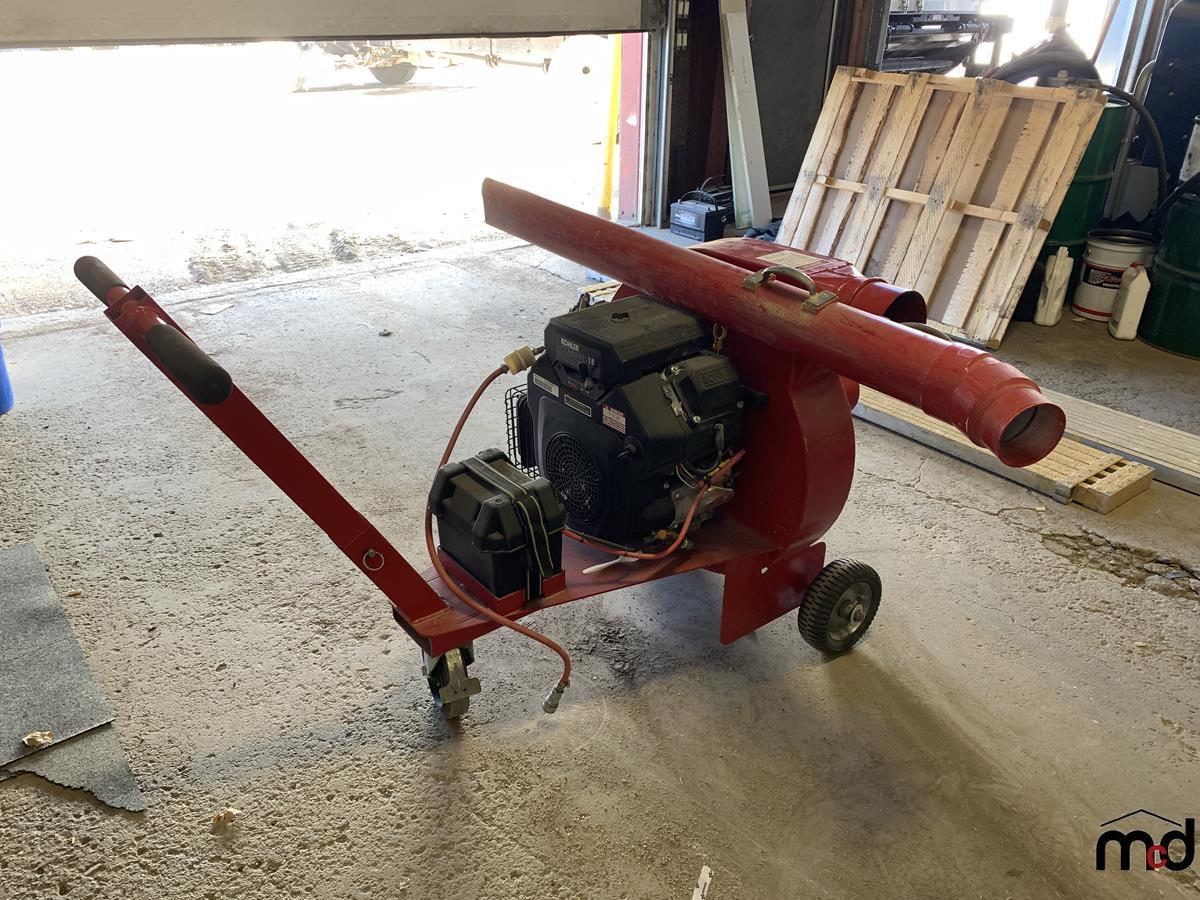 Meyer Versa-Vac w/ 100' of Suction Hose