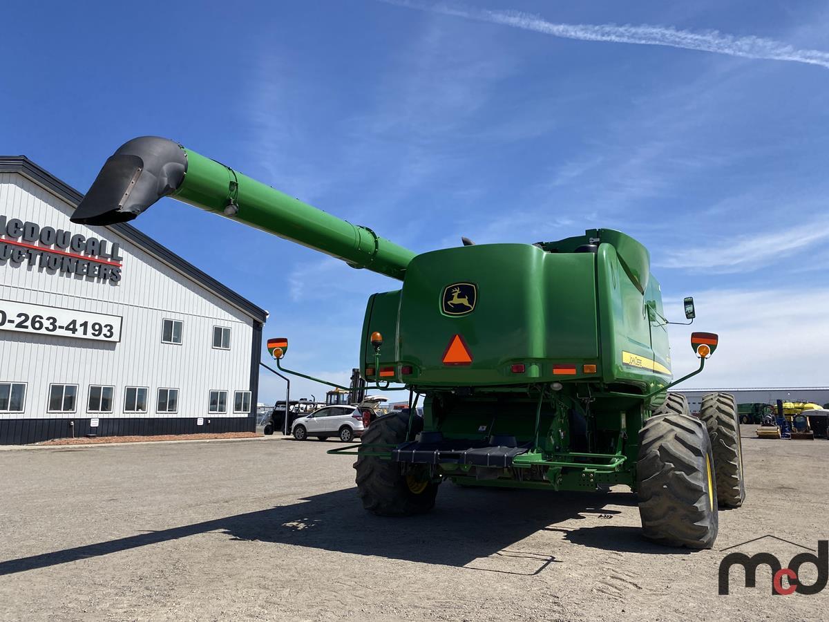 2010 John Deere 9870 STS Combine