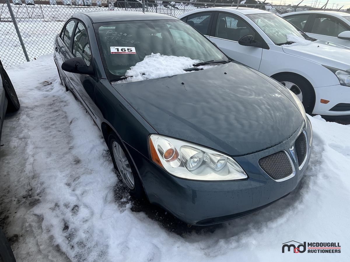 SALVAGE UNIT: 2006 Pontiac G6 Car (Grey)