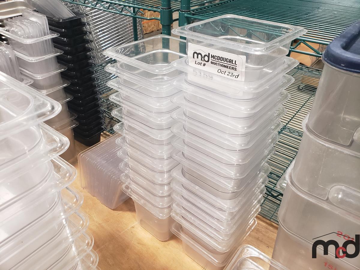 Food Containers w/ Lids (Some Lids Missing)